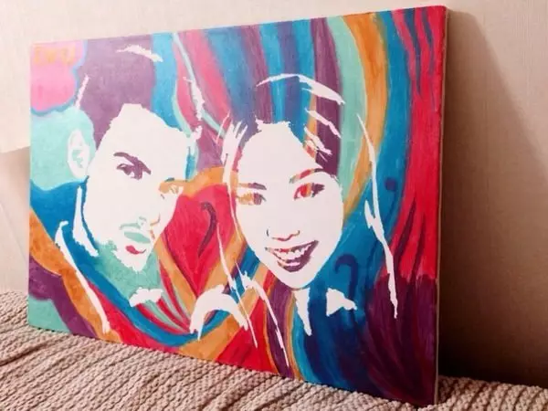 Girl and Guy: Portrait avec photo sur toile dans le jeu de couleurs bleu-rouge-orange