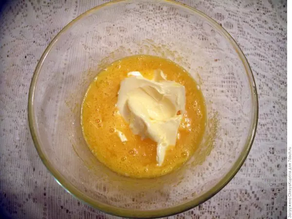 Creamy butter yolks