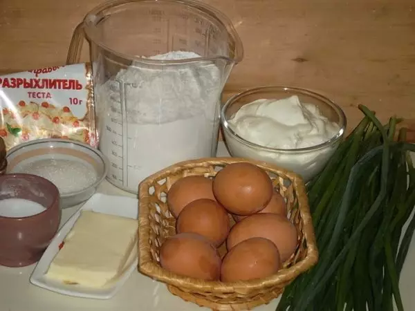 Bay Torta sa lukom i jajetom: Korak po korak recept sa fotografijama i video zapisima