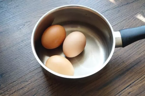 Keitetyt kananmunat